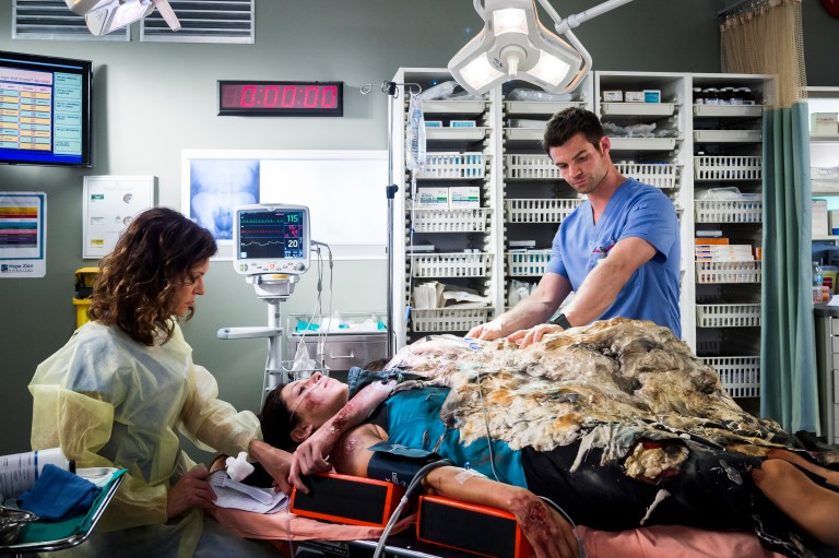 Saving Hope Season 3 Episode 3 “Awakenings” Recap – Pop Goes The World